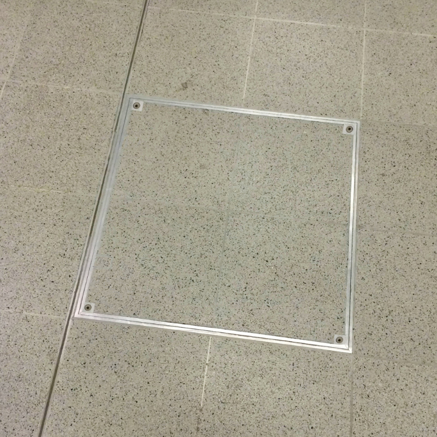 300 x 300 x 32mm Double Sealed & Locking Stainless Steel 316 Recessed ...