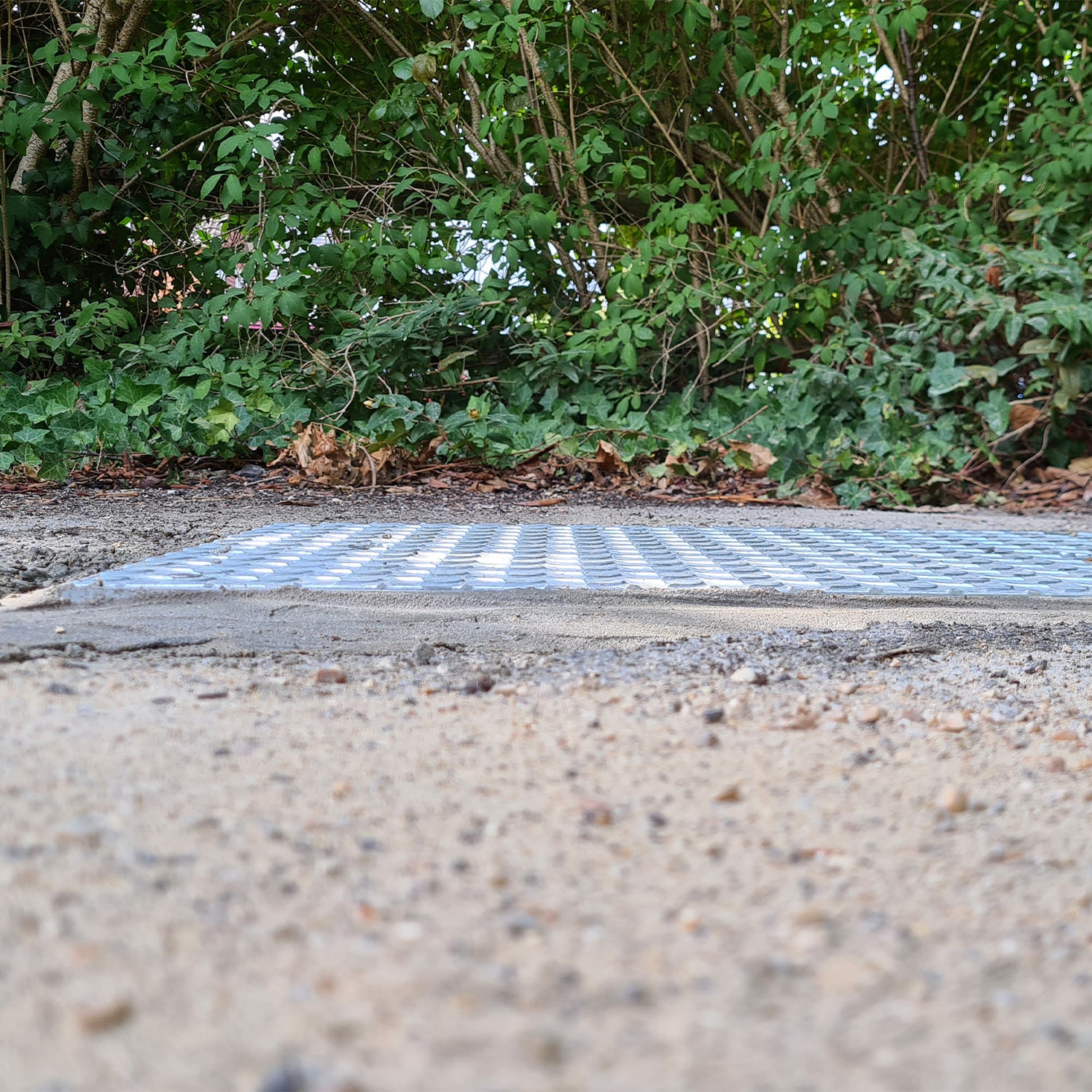 300 x 300mm Opening Solid Top Cover — Eco Trade Counter