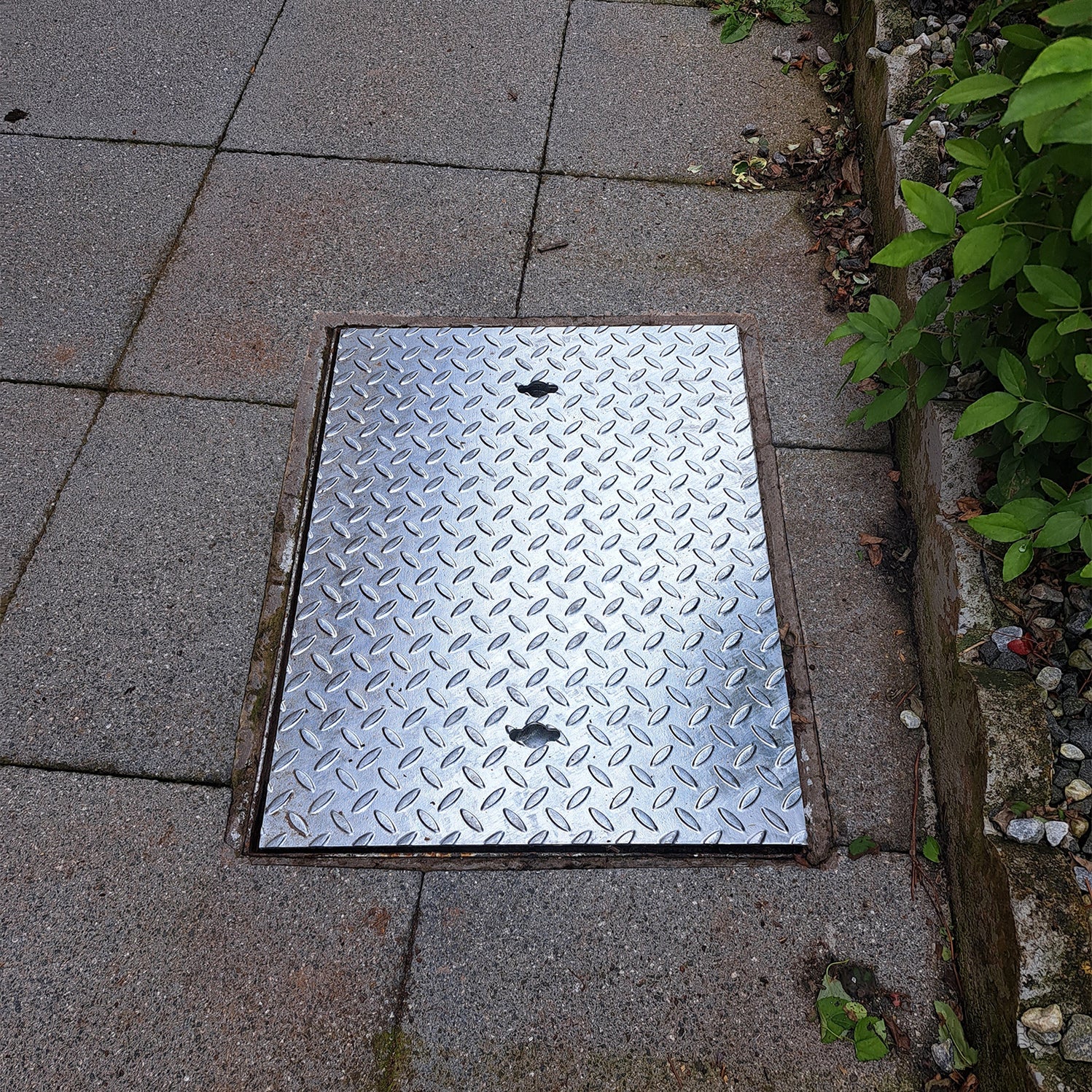 450 x 450mm Opening Solid Top Cover — Eco Trade Counter
